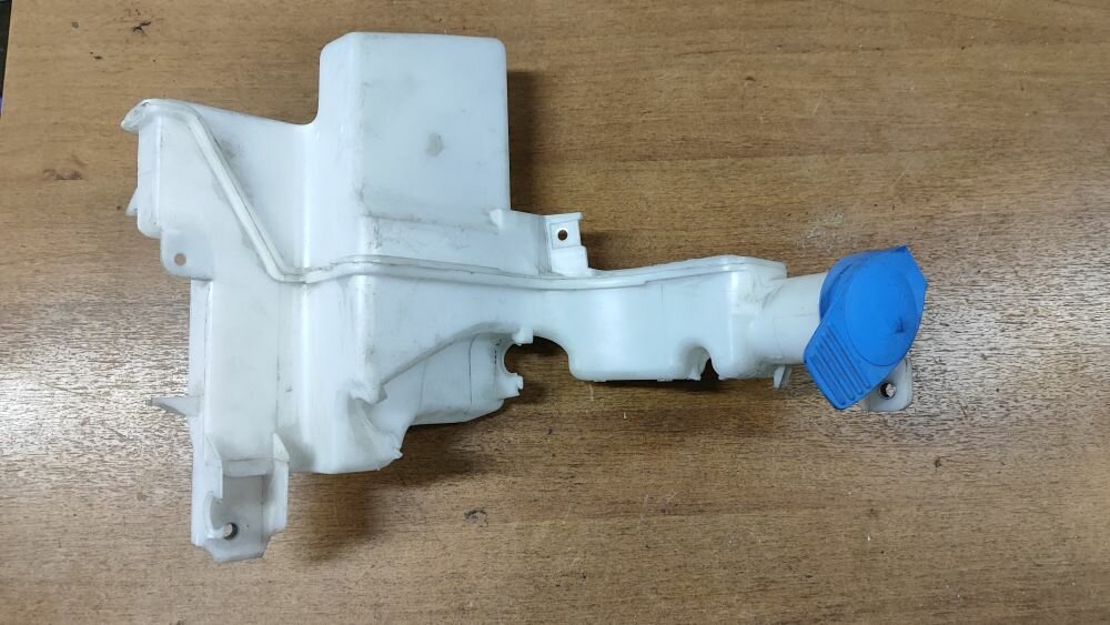 Бачок омывателя Volkswagen Passat B6 3C0955453Q