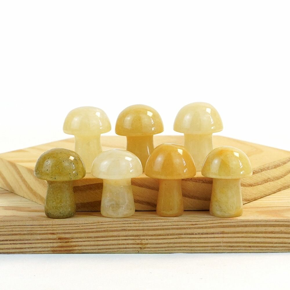 Магический камень для гармонии и уюта, натуральный минерал в подарок, талисман для дома и офиса, случайная форма и цвет