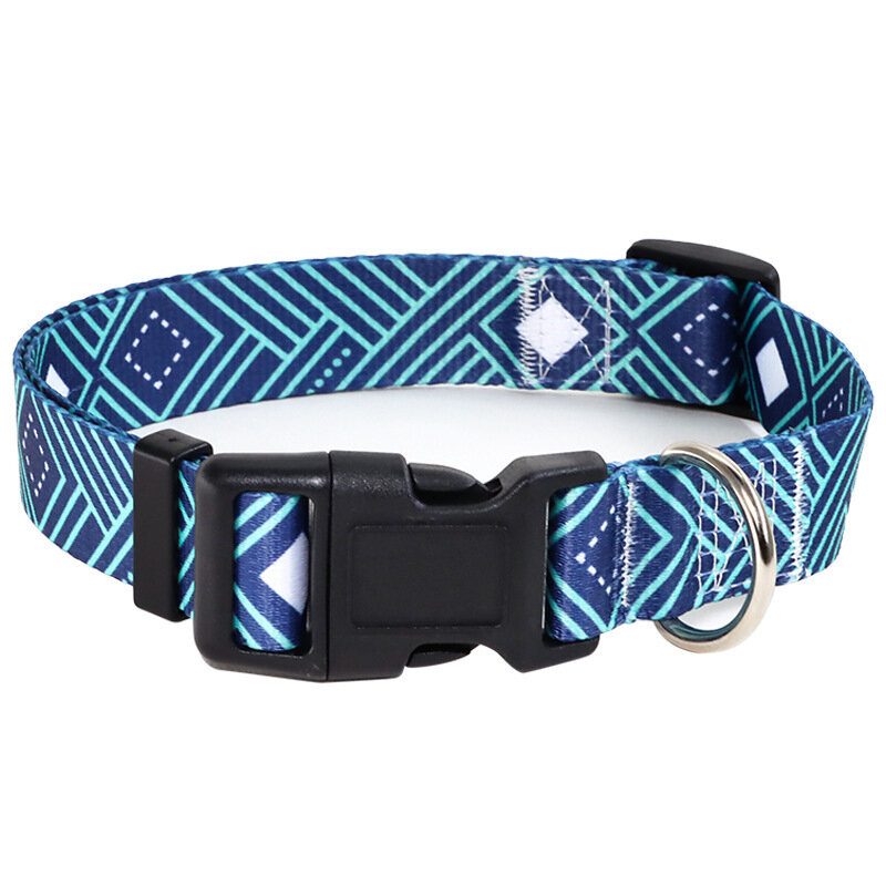 Регулируемый нейлоновый ошейник с белым и синим квадратным дизайном, удобный для крупных собак, аксессуар для