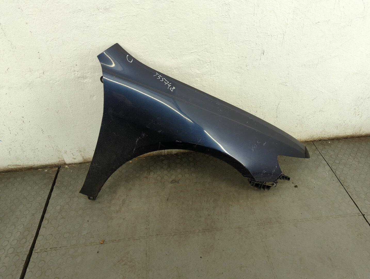 Крыло правое переднее Honda Accord 7 Б/У