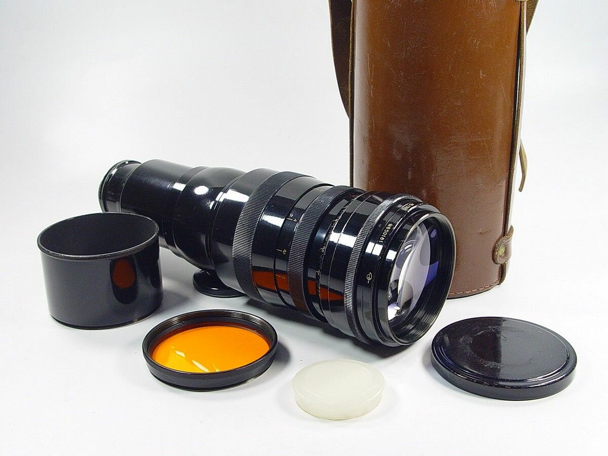 Теле объектив Таир-3 4.5/300 М42. Зомз, Grand Prix Brussels 1958. Футляр, фильтр, крышки. Лот 2