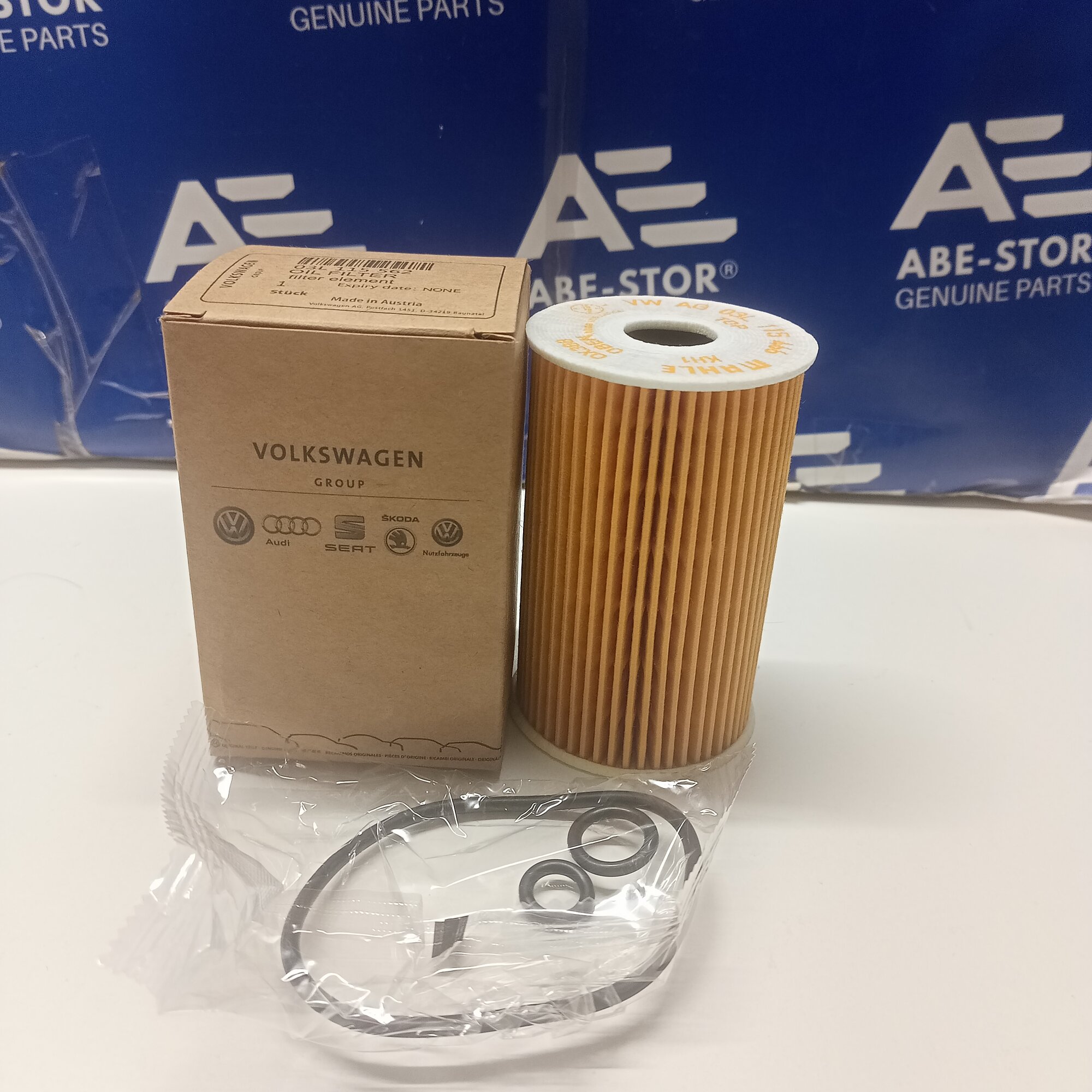 Фильтр масляный VAG 03L115562, для Audi A3/A4/A5/A6 и Volkswagen Tiguan, 2.0L