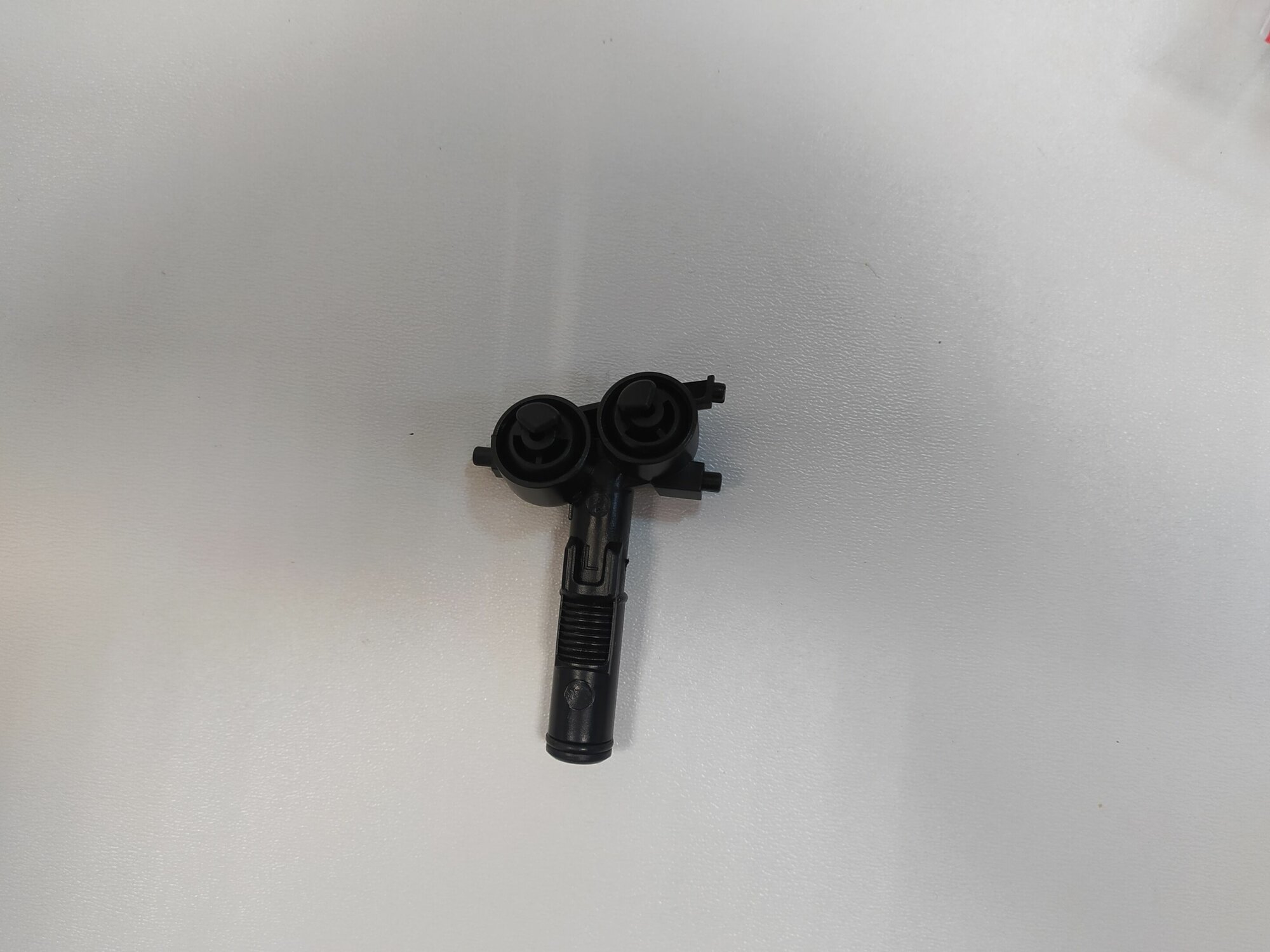 Форсунка омывателя фары левой Haval H6 [1.5 16V 6AT внедорожник 4X2 бензин] 3747130XKZ36A