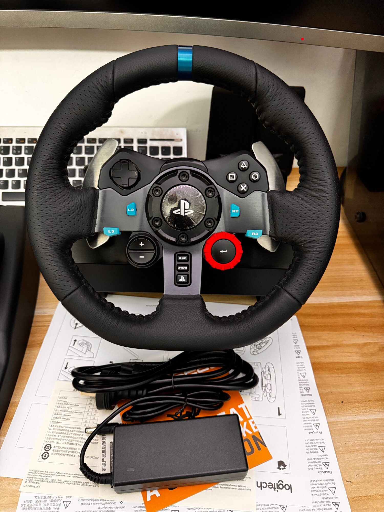 Руль Logitech Driving Force G29, для симуляторов, виброотдача