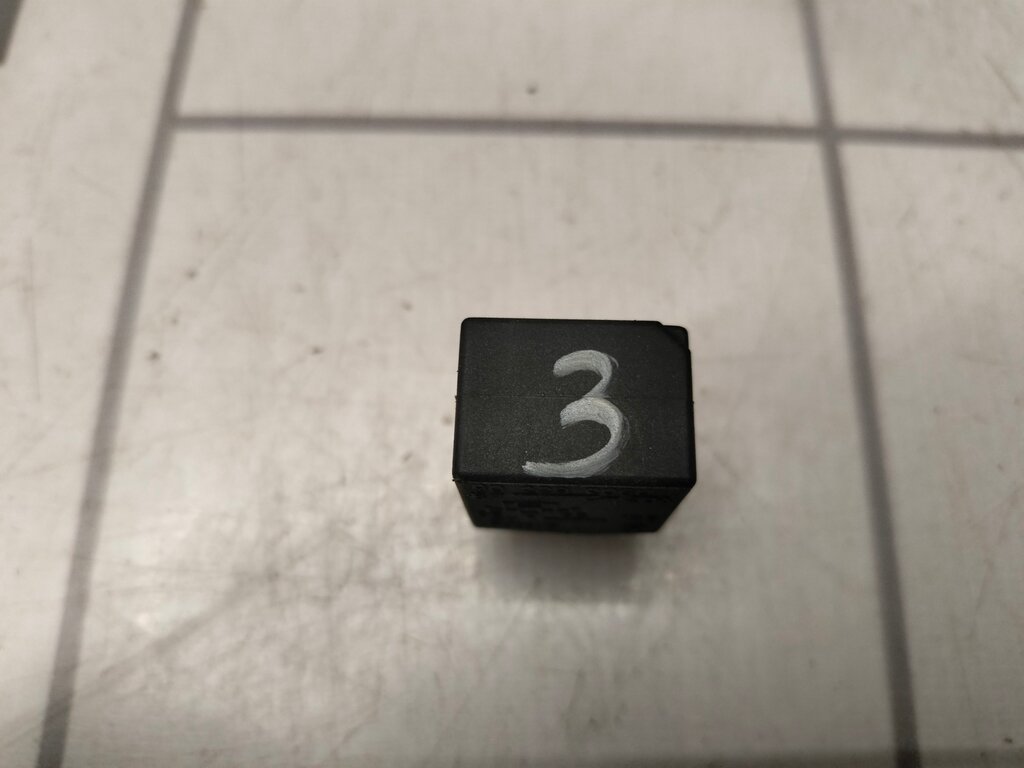 Реле Daewoo Nexia 95-16