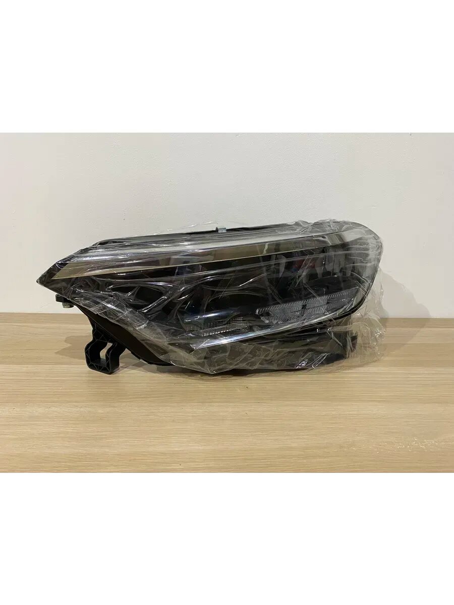 Фара левая Polo 6 2020-2022 LED