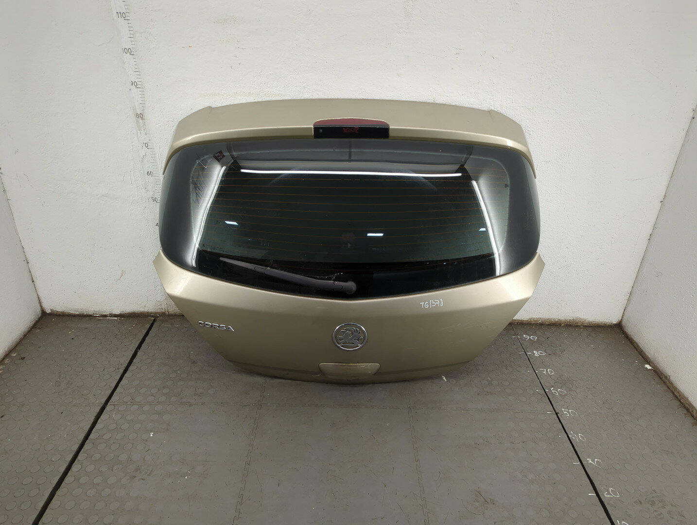 Крышка (дверь) багажника Opel Corsa D Б/У