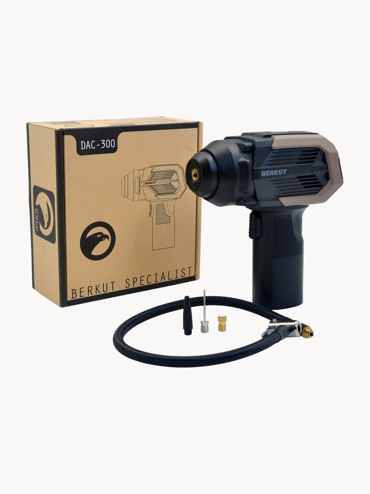 Комплект: Автокомпрессор с цифровым манометром BERKUT DAC-300 c аккумулятором JSL-18000PP