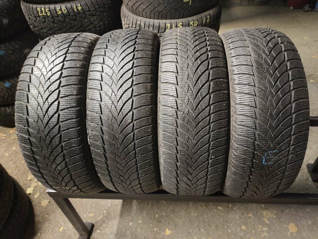 205/55 R16 94T Goodyear UltraGrip Ice 2 остаток:4.7 мм год:2015 арт:078d004b