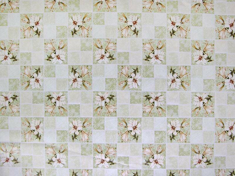 Клеенка столовая ПВХ 140см х 20м, узор лилии в зеленой клетке