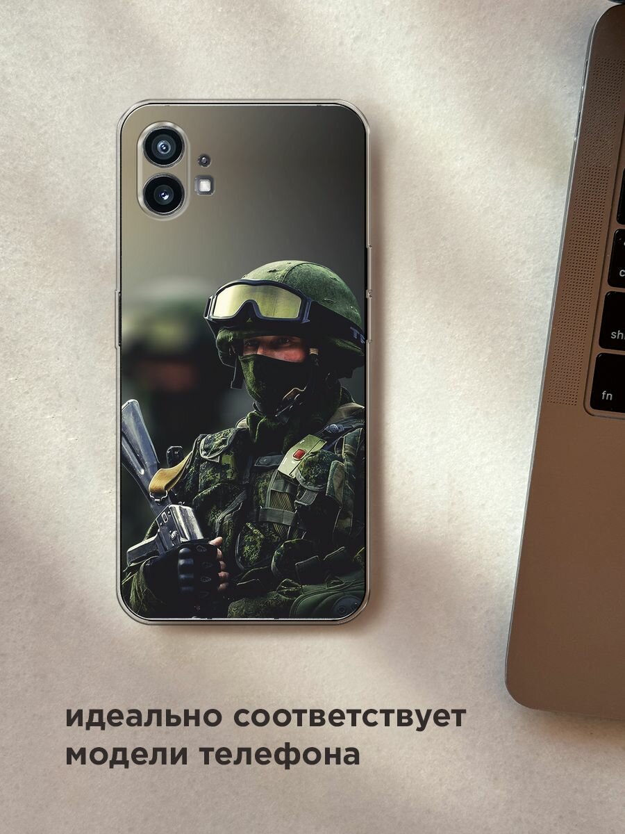 Силиконовый чехол на Nothing Phone 1 / Нафинг Фон 1 с принтом "Солдат" — фото 1