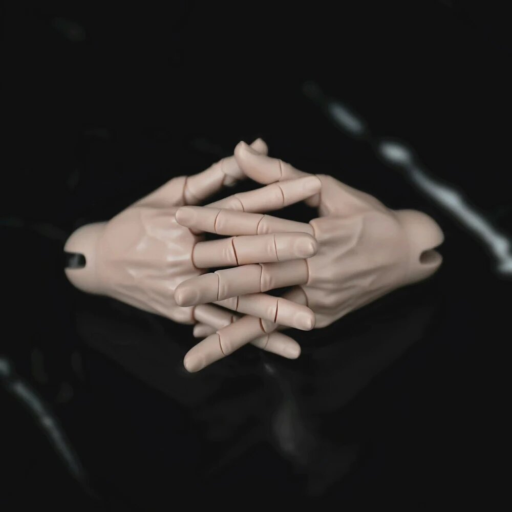 Шарнирная рука из канифоли для куклы 1/3 normal skin
