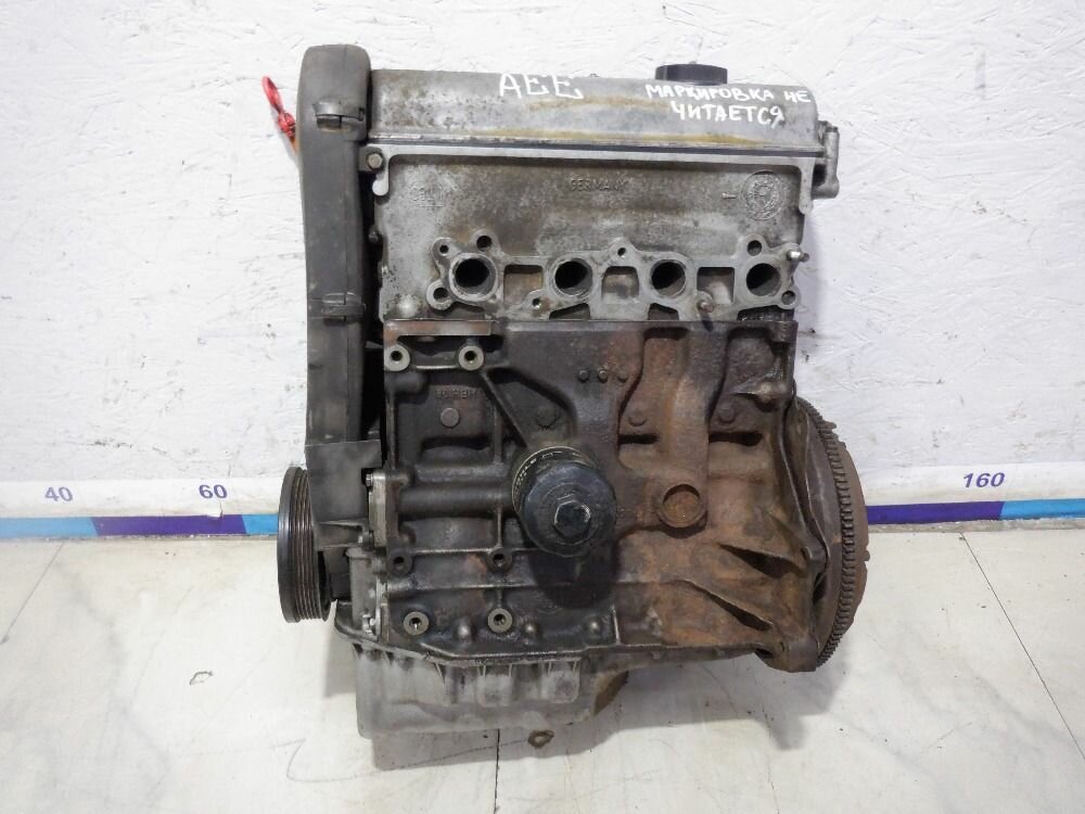 Двигатель VW Golf III AEE 032100098KX