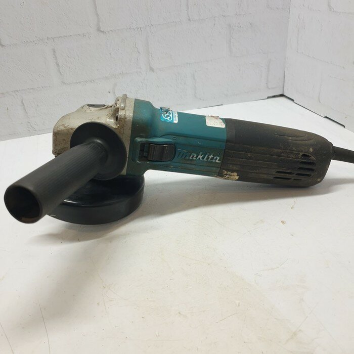 Болгарка Makita GA5040C