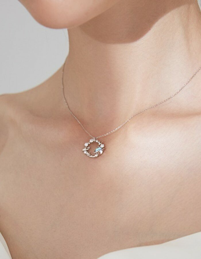 Колье, кристалл