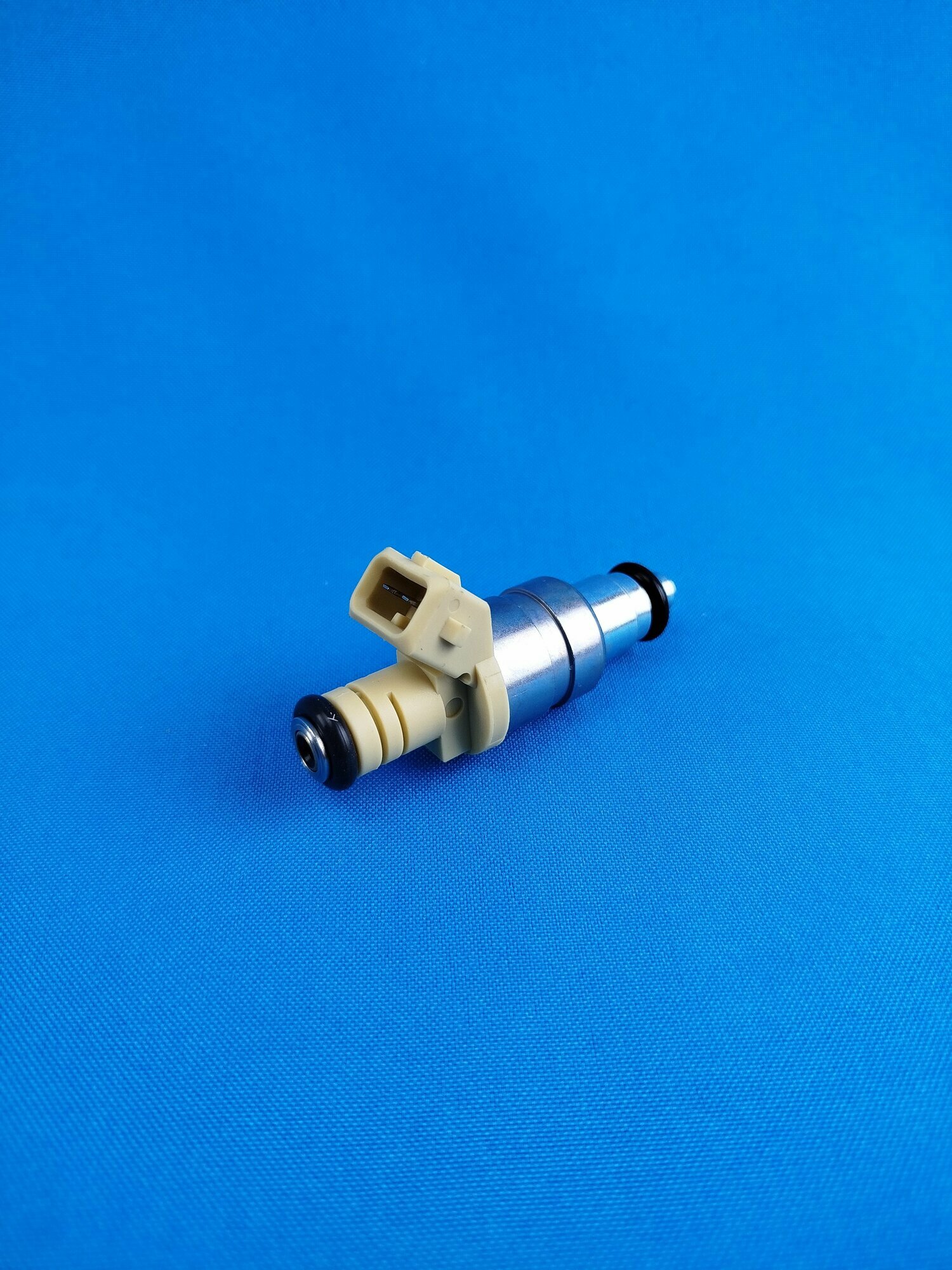 Форсунка "Cartronic" для автомобилей ВАЗ 2108-15 1,5л 8кл, 16кл, с ЭБУ М 7.9.7 или Январь 7.2 (VAZ6393) (CTR0102281)