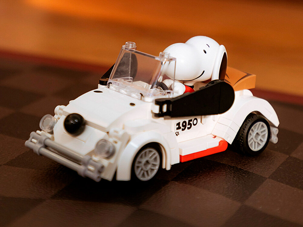 Конструктор Pantasy Snoopy 86908 Конструктор Снупи: Поездка на родстере