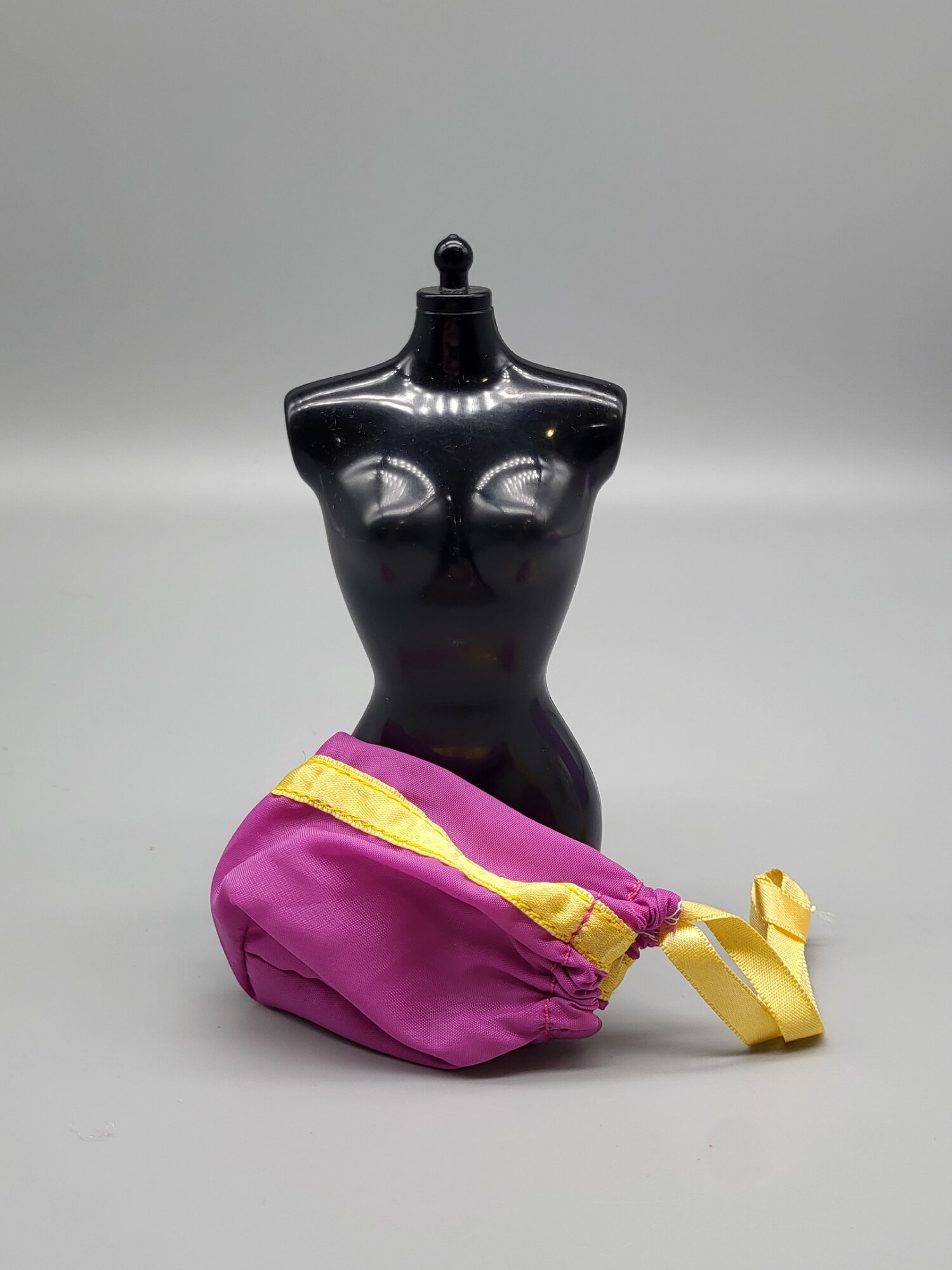 Аксессуар для куклы Барби винтаж - сумка 0212