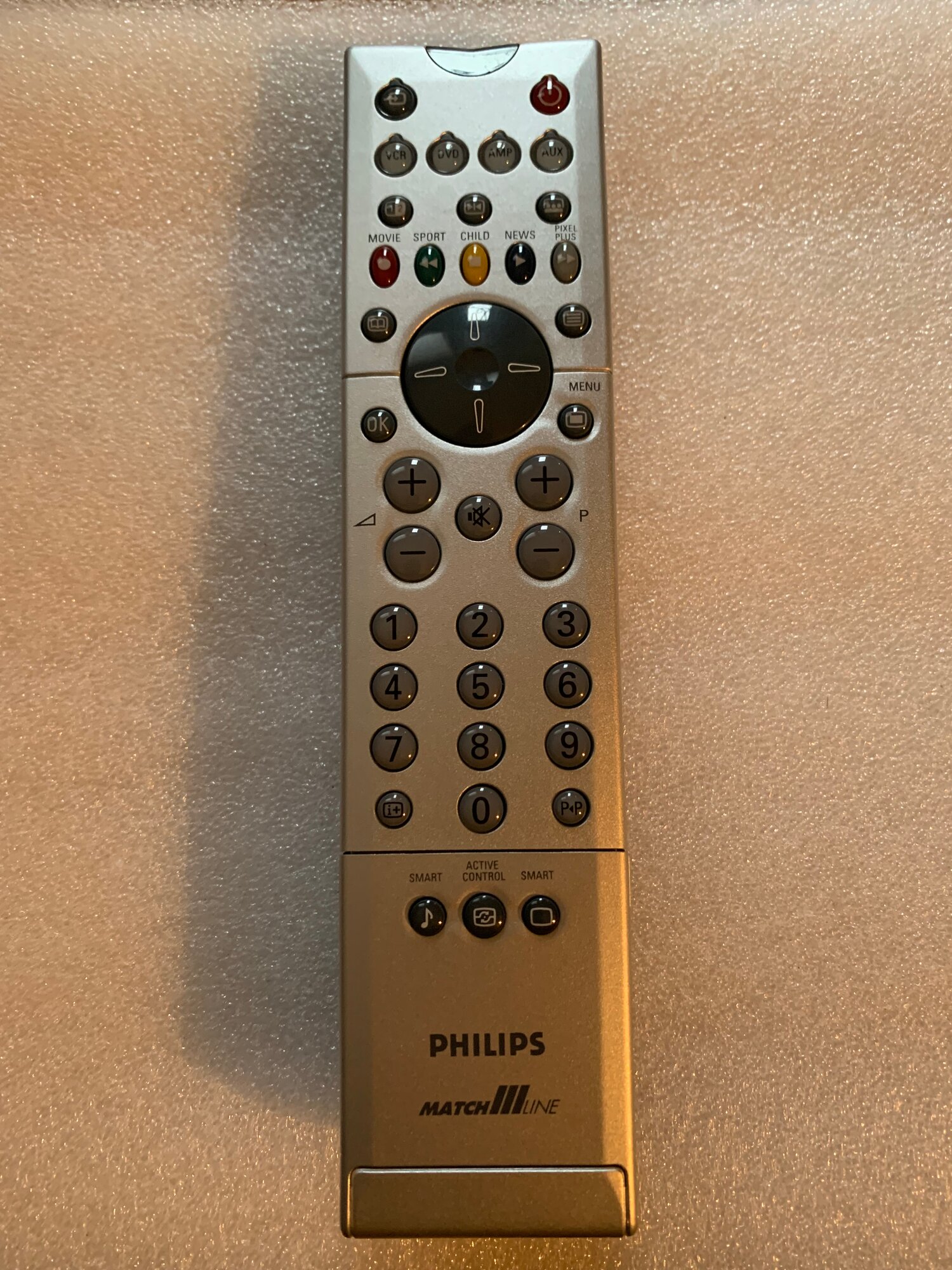 Philips RC 2048/01B пульт оригинальный для телевизора matchline