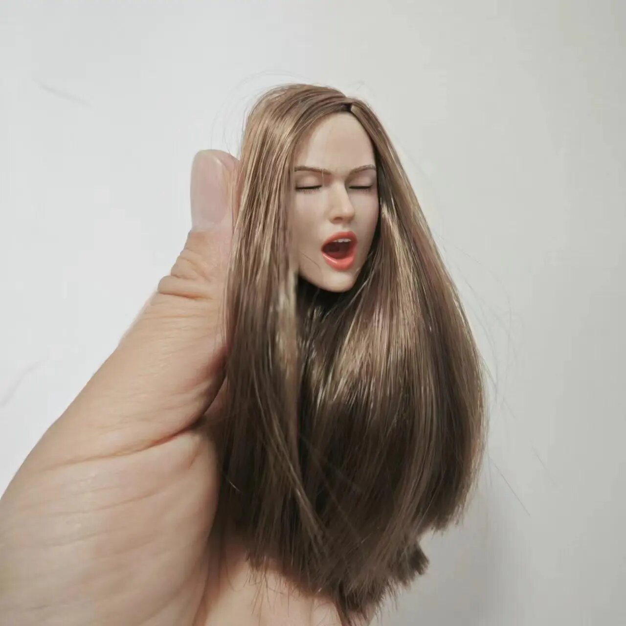 GC025 Скульптура головы 1/6 Sexy Girl Phicen