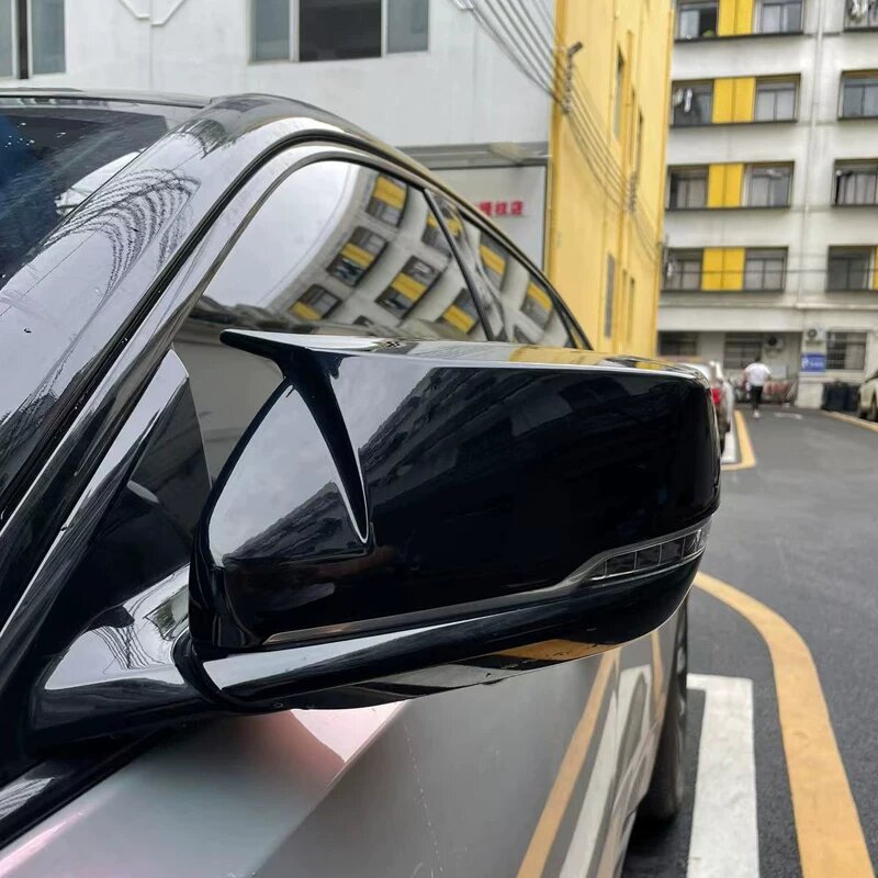 Зеркала боковые Cadillac CT5 CT6 глянцево-черные - накладные пленочные элементы для установки на премиум седаны