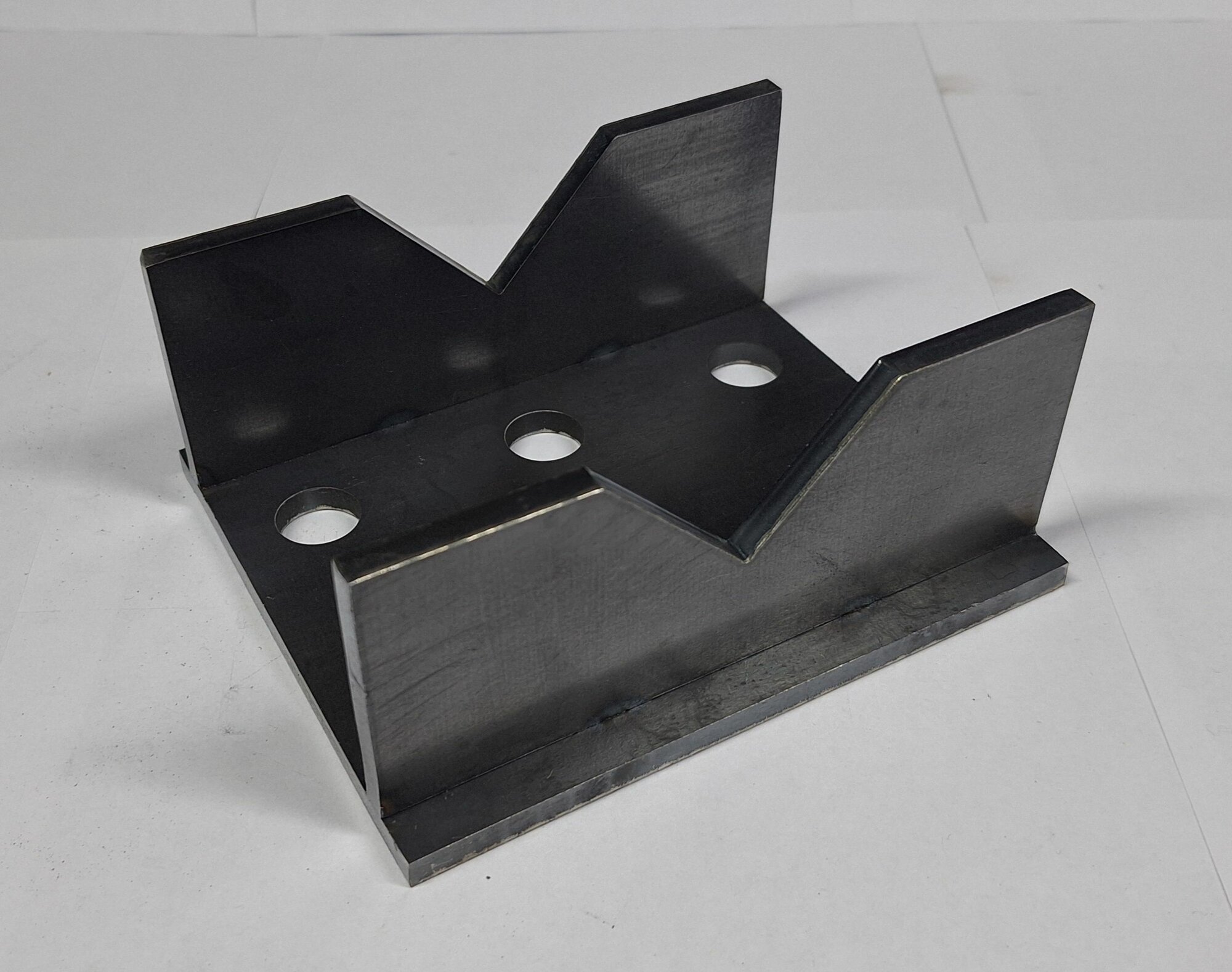 Держатель для труб и профилей широкий 6 отверстий, опора сварочная 100*100*6 для оснастки сварочных столов d16 оснастка для станка