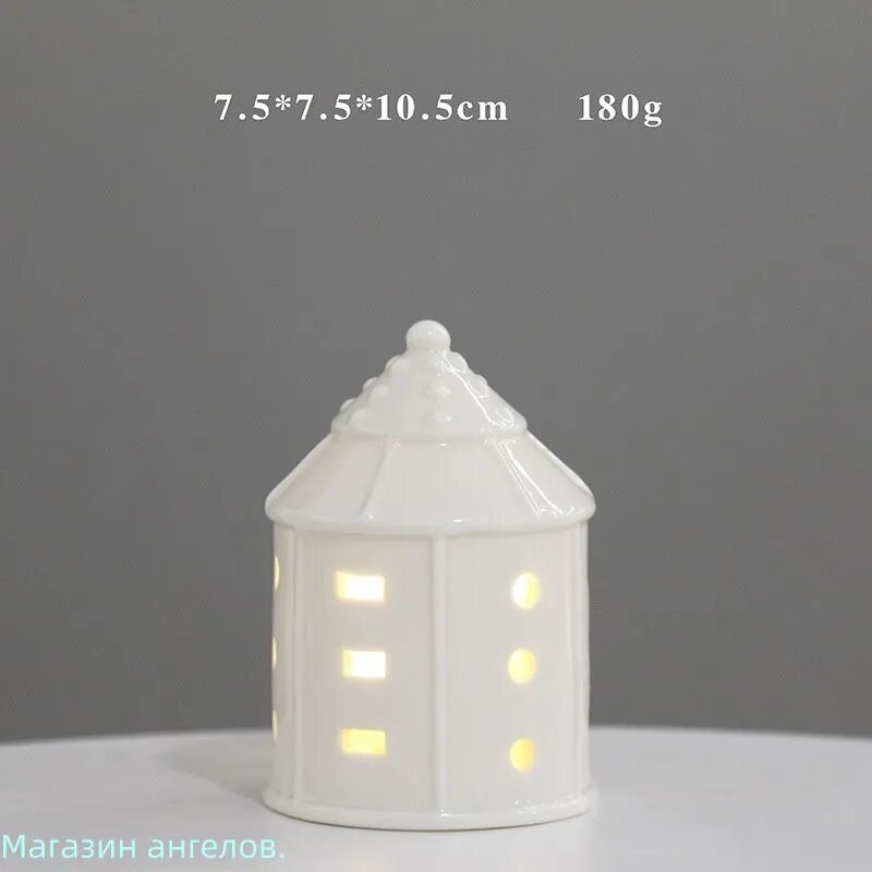 Домик с подсветкой декоративный, фарфоровый из коллекции New Year статуэтка новогодняя