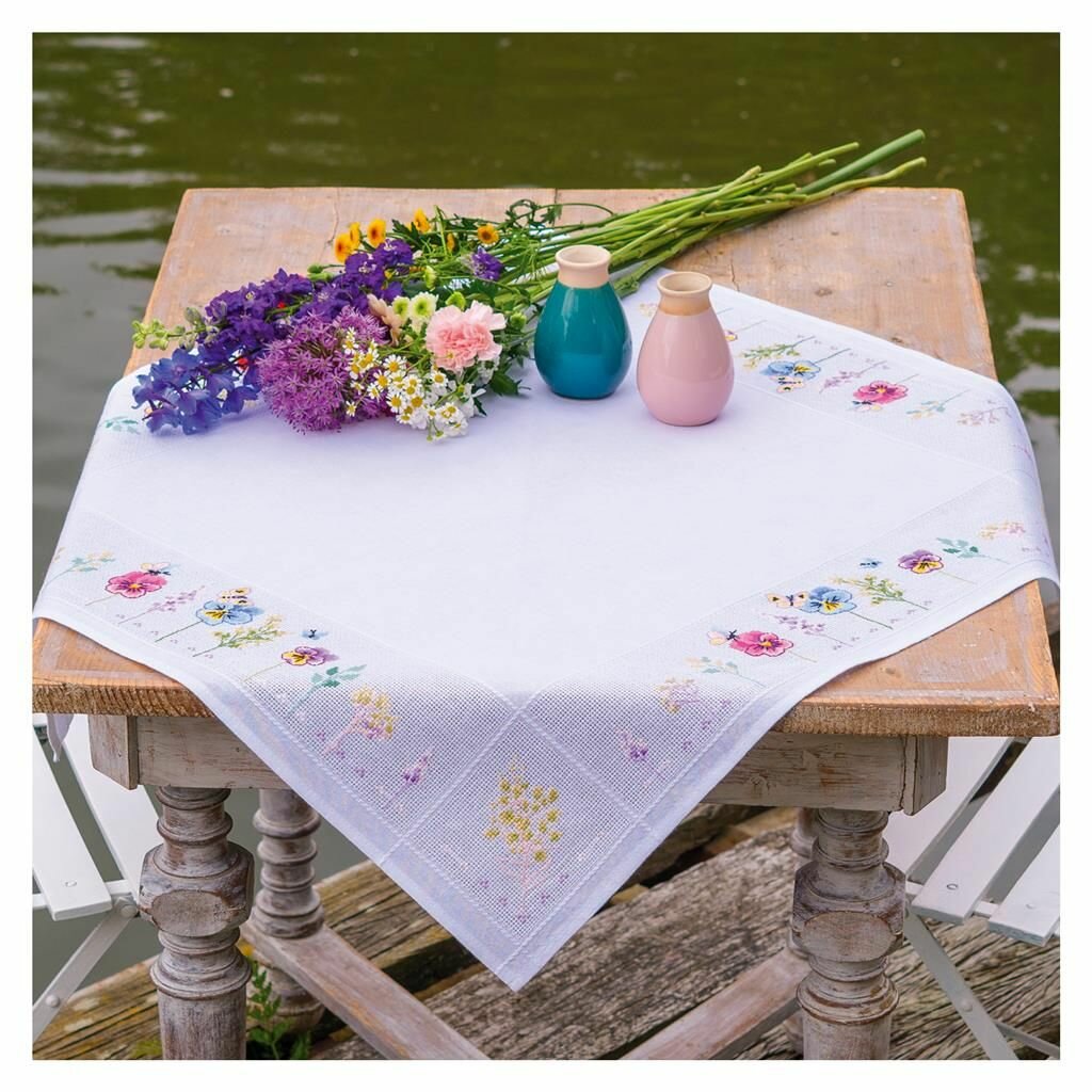 PN-0205041 Набор для вышивания крестом (скатерть) Vervaco "Фиалки"