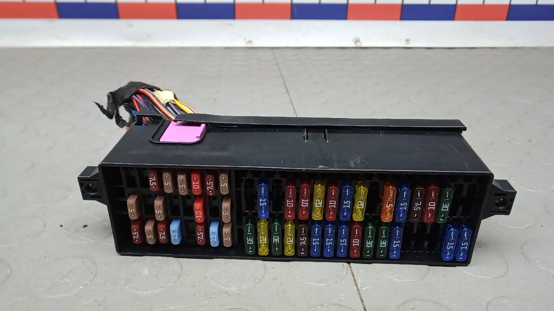 Блок предохранителей SKODA RAPID, Номер 63598004, 5J0937615C