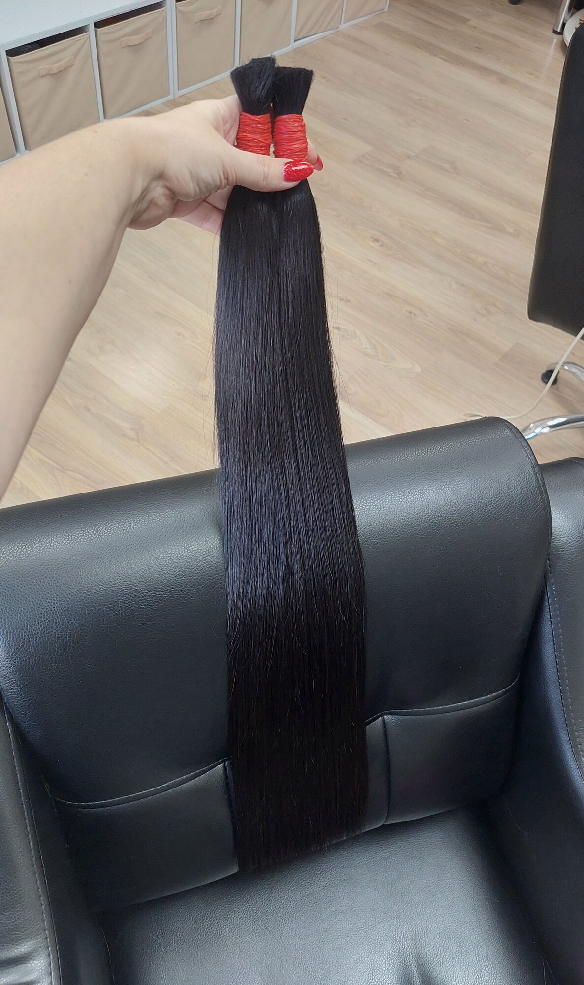 Натуральные волосы для наращивания 70см 150г! черные 1б неокрашенные , славянский тип волос