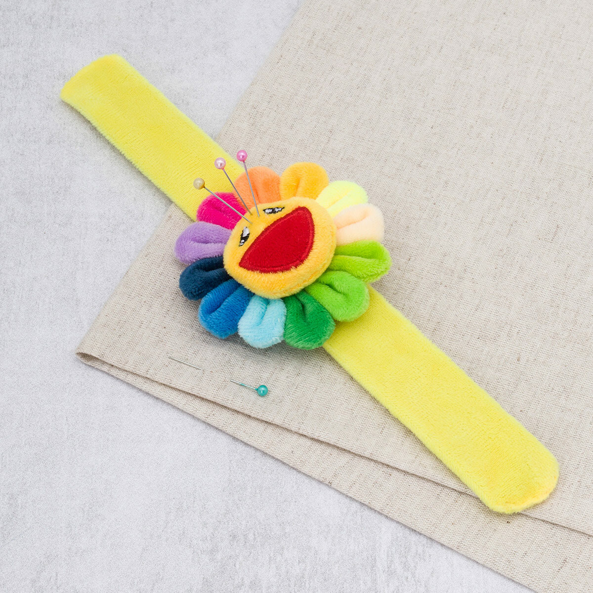 Игольница на руку мягкая, браслет 'Цветок', размер 24 см, 1 штука