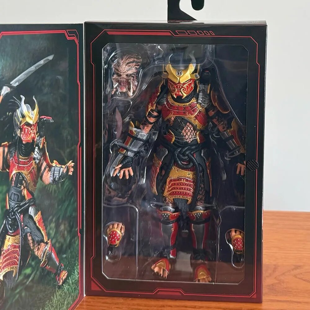 Фигурка NECA 51420 «Предатор: Охотничья зона», Ultimate Samurai Predator — фото 1