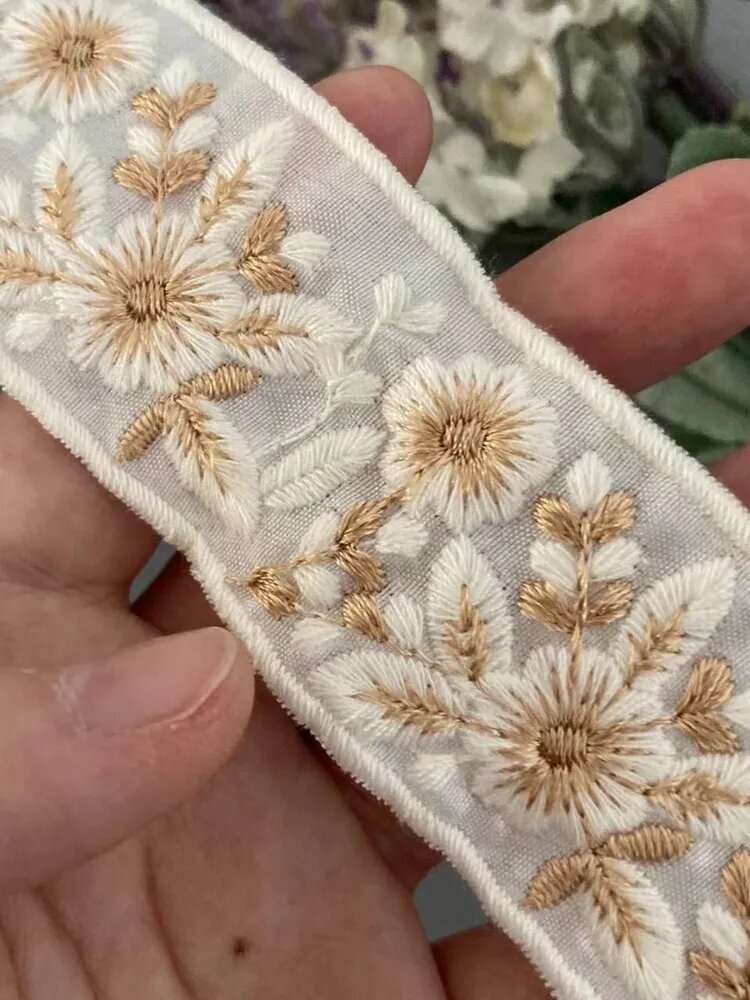 Тесьма лента трикотажная, 3.6 см, 2 метра Тесьма декоративная, с народным узором, для декора, рукоделия и творчества, Белый 06