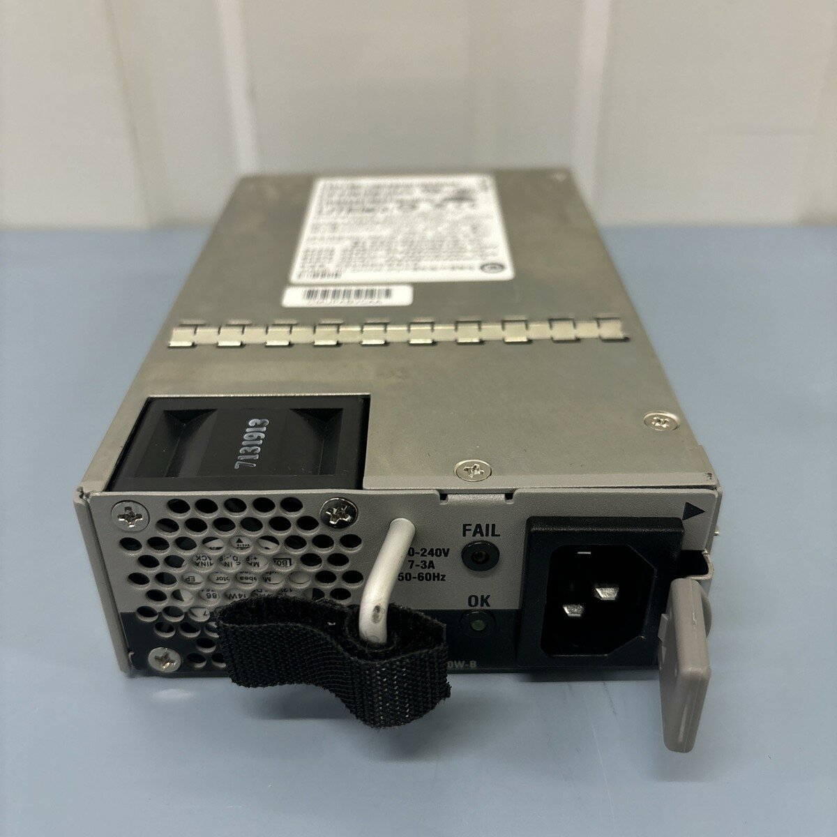 Блок питания CISCO NXA-PAC-500W-B Nexus sw 500W AC PSU, Reversed AF (port-side intake)
