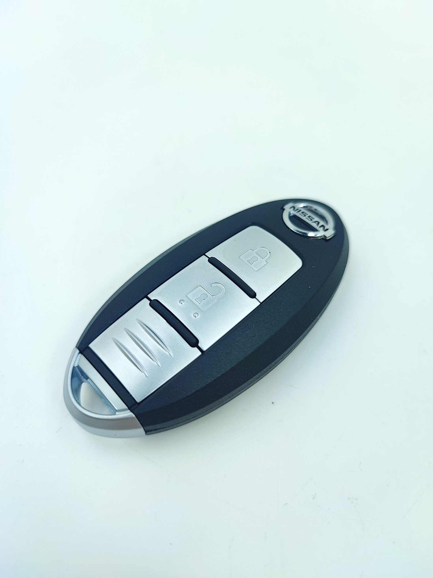 Корпус ключа зажигания (брелок) для Nissan c 3 кнопками, лезвие NSN14