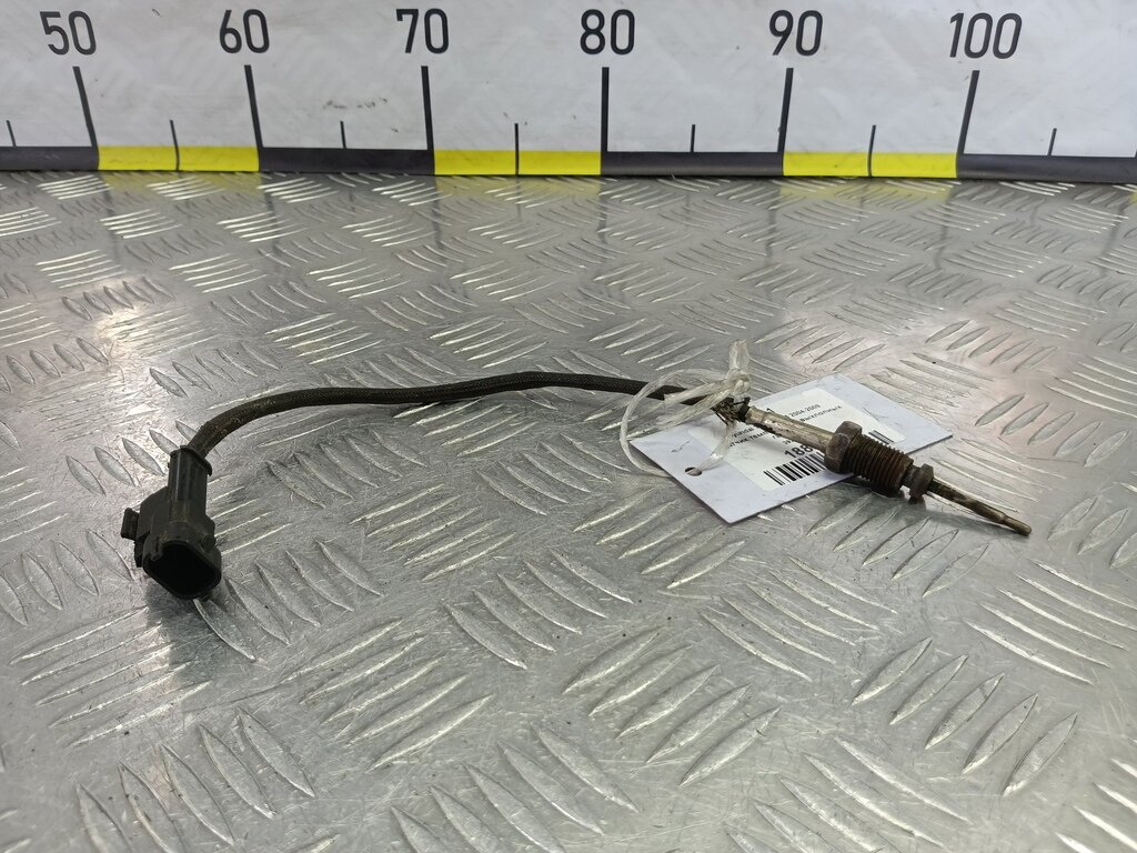 Датчик температуры Б/У для Hyundai TUCSON I (2004—2015) 3922027450