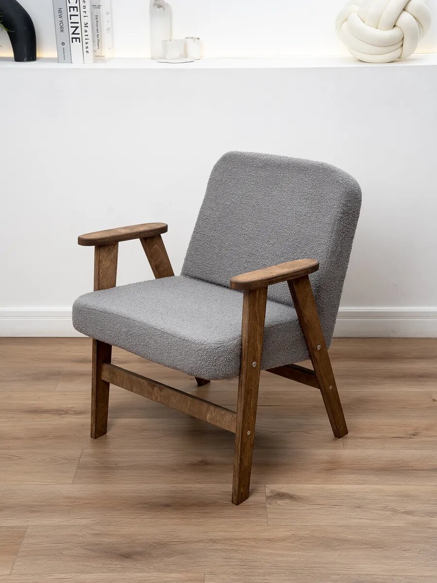 Классическое кресло