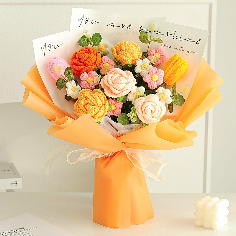 Большой вязаный букет роз, подарок ручной работы для одноклассников, на Новый год, День святого Валентина, день рождения, для подруги, для старших, Международный женский день или День богини.