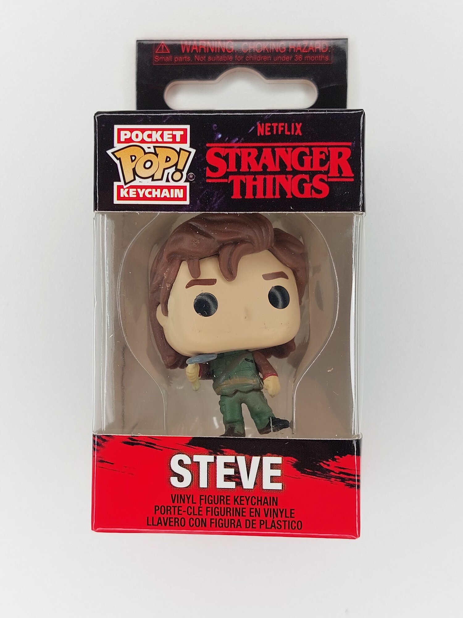 Брелок keychain Стив Харрингтон охотник Steve in Hunter Outfit из сериала Очень странные дела