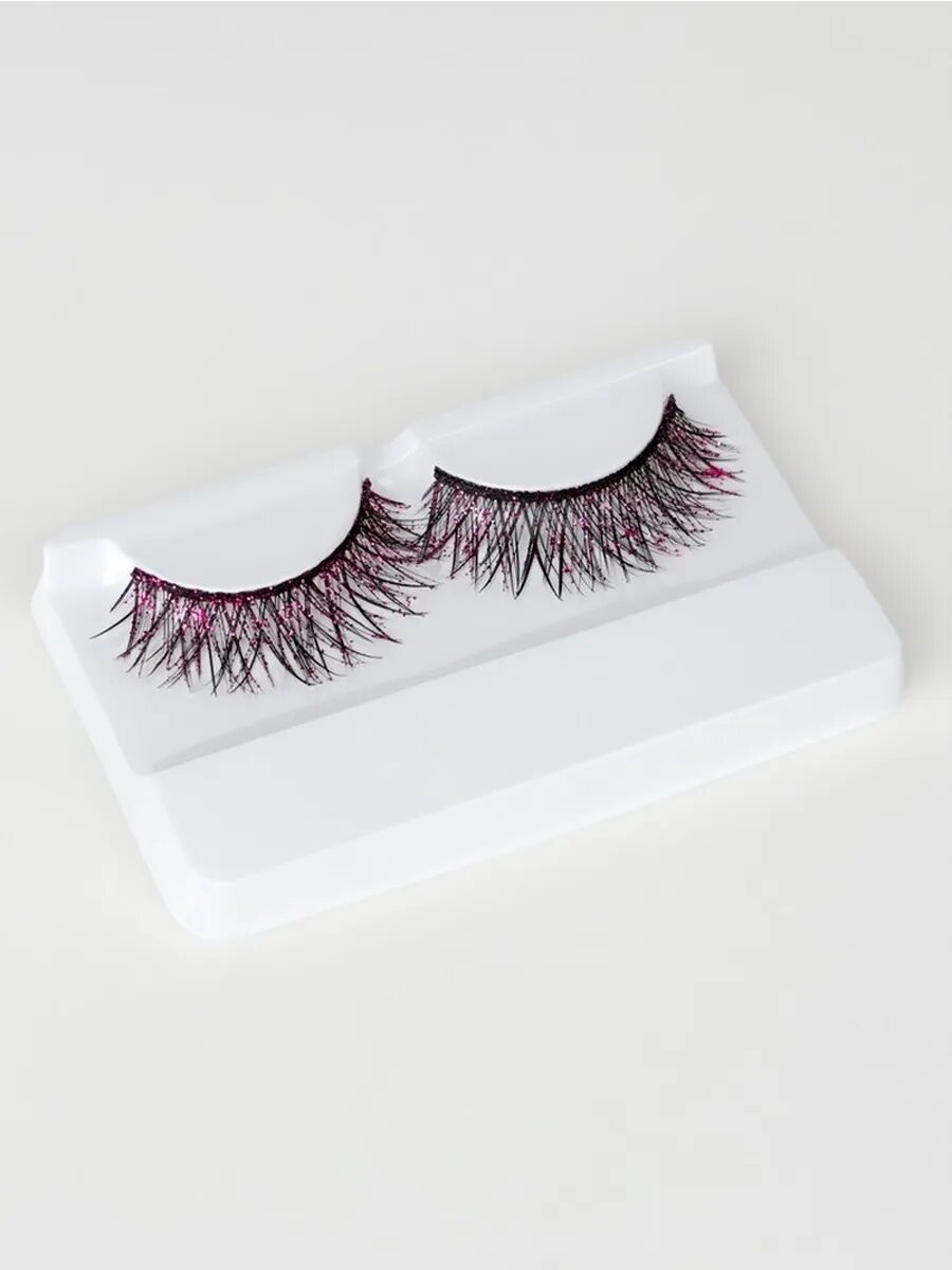 Блестящие розовые накладные ресницы на ленте