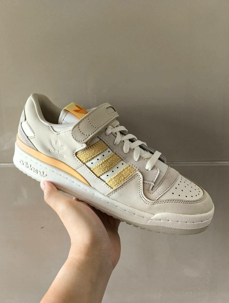 Кроссовки Forum 84 Low "Cream White"