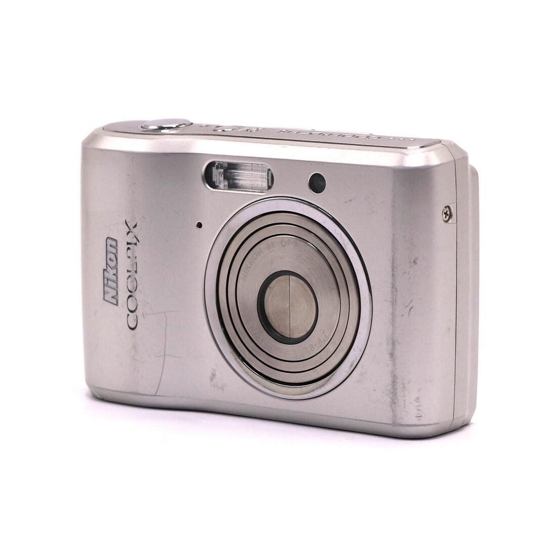 Компактная цифровая камера Nikon Coolpix L18
