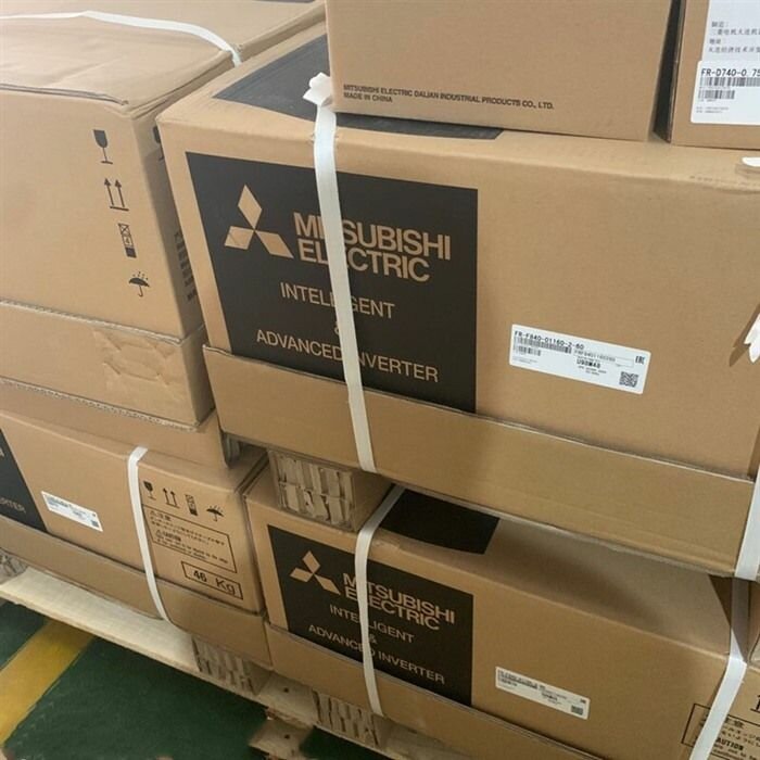 Модуль MITSUBISHI FR-F840-01160-2-60 INVERTER FRF84001160260