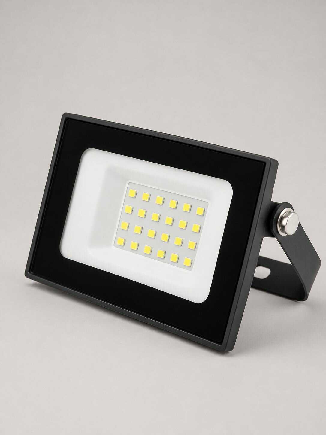 Светильник уличный фонарь светодиодный 220 вольт 20 Вт 1шт General Lighting Systems