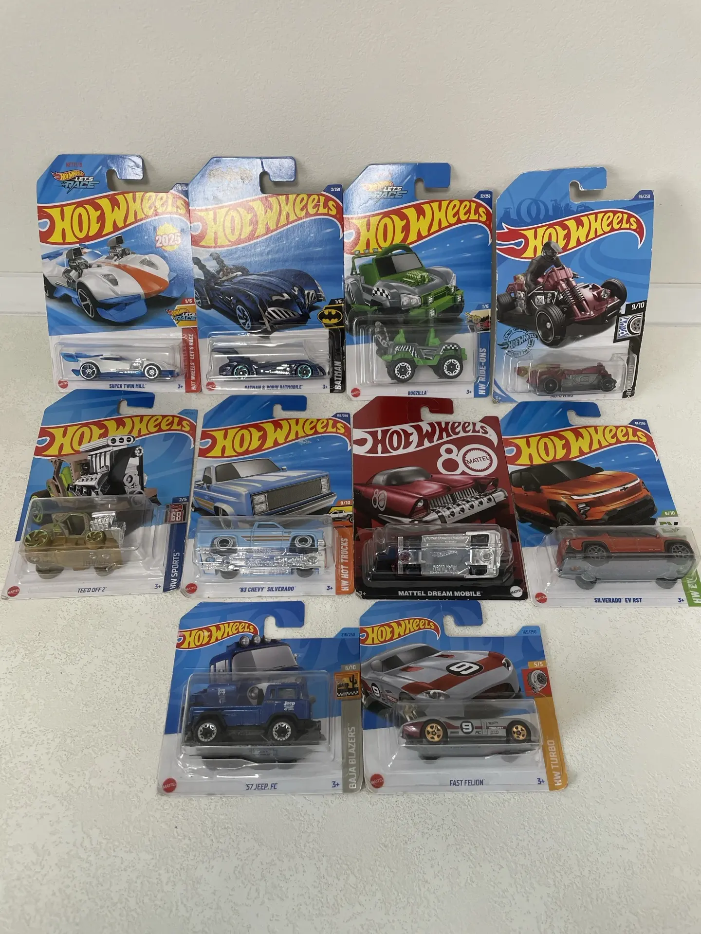 Машинка Hot Wheels базовой коллекции, в ассортименте 10 штук (5785) Набор №1