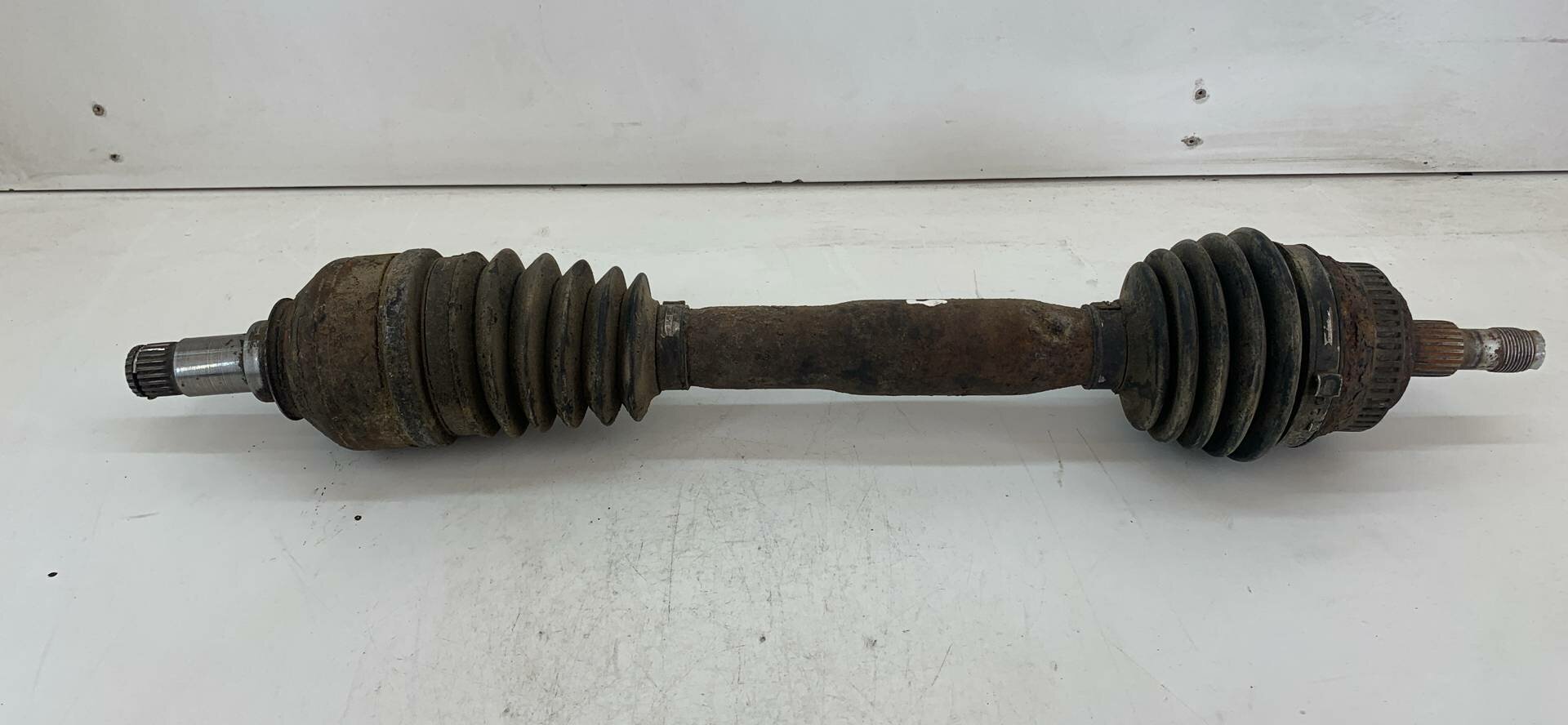 Полуось левая Mercedes-Benz A W168 рест. 2002