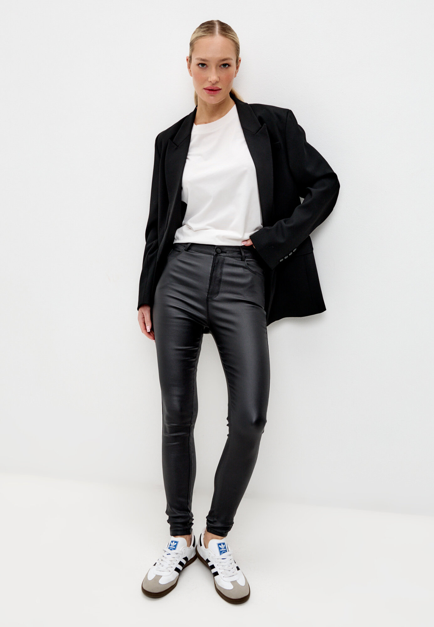 Брюки скинни