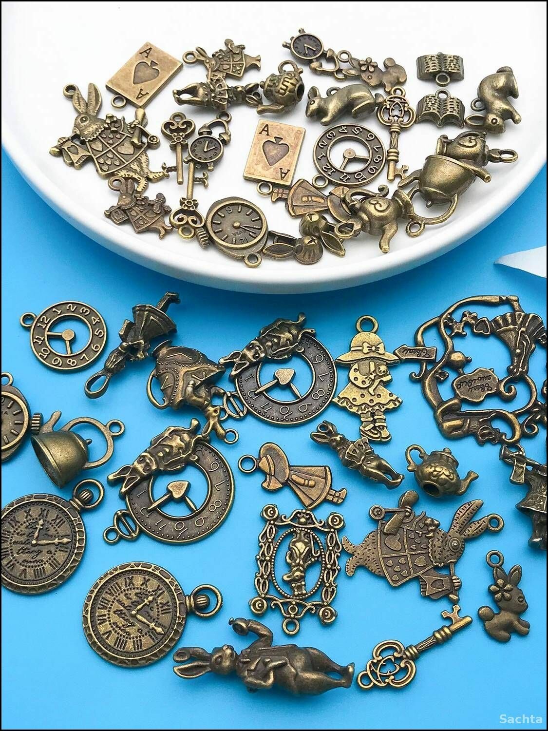 2025 45 штук Винтажные подвески в стиле Алисы в Стране Чудес для браслетов, ожерелий и серьег-YG-CJ0804