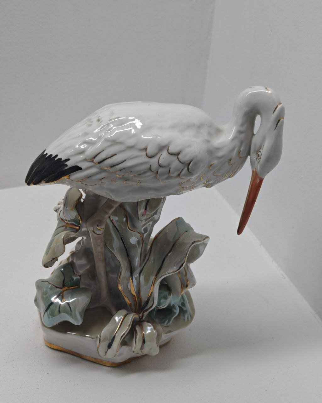 Винтажная статуэтка "Цапля и лягушка". Фарфор Дулево, роспись, золочение. СССР, 1960 г.