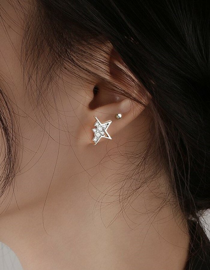 Серьги пусеты, двусторонние, циркон